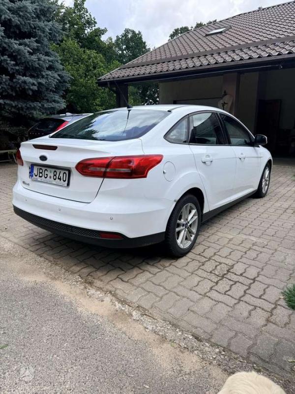 White Ford Focus 2015 in Marijampole, with an engine capacity of 1.50 L and mileage of 214 thousand km for 5500 €, photo 6 on AUTOMOTO.COM.LV
