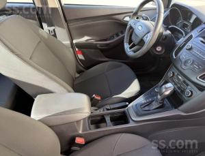 Balts Ford Focus 2015 Rīga, ar dzinēja tilpumu 1.00 L un nobraukumu 147 tūkst. km par 6300 €, foto 15 vietnē AUTOMOTO.COM.LV
