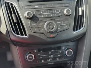 Balts Ford Focus 2015 Rīga, ar dzinēja tilpumu 1.00 L un nobraukumu 0 tūkst. km par 3250 €, foto 5 vietnē AUTOMOTO.COM.LV