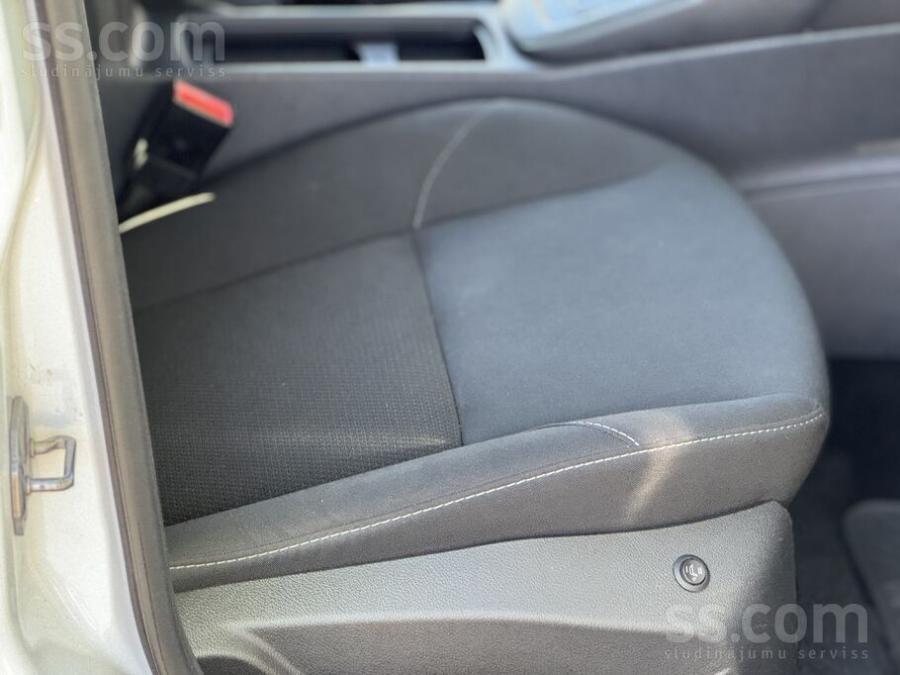 Balts Ford Focus 2015 Rīga, ar dzinēja tilpumu 1.00 L un nobraukumu 0 tūkst. km par 3250 €, foto 11 vietnē AUTOMOTO.COM.LV