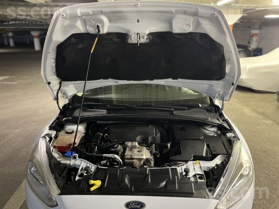 Balts Ford Focus 2015 Rīga, ar dzinēja tilpumu 1.00 L un nobraukumu 0 tūkst. km par 3250 €, foto 19 vietnē AUTOMOTO.COM.LV