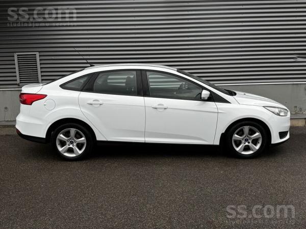Ford Focus 2015 in Riga on AUTOMOTO.COM.LV White Ford Focus 2015 in Riga, with an engine capacity of 1.00 L and mileage of 152 thousand km for 5950 €, photo 7 on AUTOMOTO.COM.LV