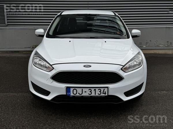 Ford Focus 2015 in Riga on AUTOMOTO.COM.LV White Ford Focus 2015 in Riga, with an engine capacity of 1.00 L and mileage of 152 thousand km for 5950 €, photo 9 on AUTOMOTO.COM.LV
