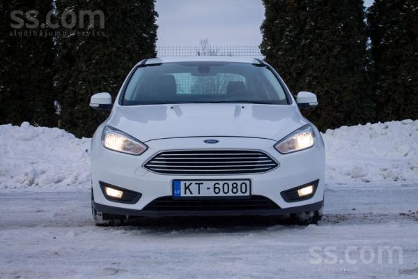White Ford Focus 2017 in Jelgava, with an engine capacity of 1.00 L and mileage of 144 thousand km for 7200 €, photo 2 on AUTOMOTO.COM.LV