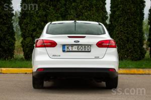 White Ford Focus 2017 in Jelgava, with an engine capacity of 1.00 L and mileage of 144 thousand km for 5400 €, photo 6 on AUTOMOTO.COM.LV