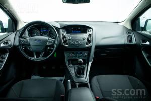 White Ford Focus 2017 in Jelgava, with an engine capacity of 1.00 L and mileage of 144 thousand km for 5400 €, photo 10 on AUTOMOTO.COM.LV