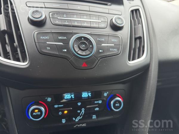Balts Ford Focus 2017 Rīga, ar dzinēja tilpumu 1.00 L un nobraukumu 0 tūkst. km par 4300 €, foto 9 vietnē AUTOMOTO.COM.LV