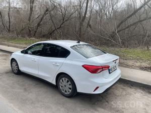 Balts Ford Focus 2019 Rīga, ar dzinēja tilpumu 1.50 L un nobraukumu 113 tūkst. km par 9500 €, foto 3 vietnē AUTOMOTO.COM.LV
