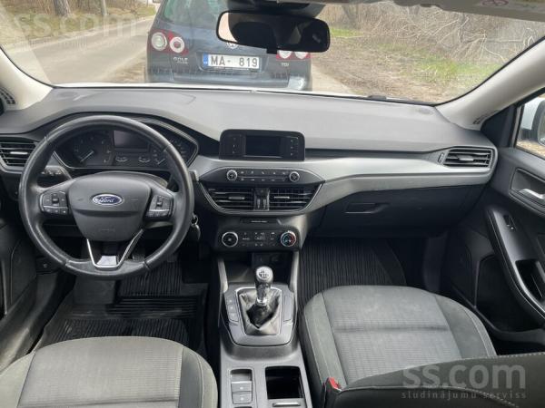 Balts Ford Focus 2019 Rīga, ar dzinēja tilpumu 1.50 L un nobraukumu 113 tūkst. km par 9500 €, foto 8 vietnē AUTOMOTO.COM.LV