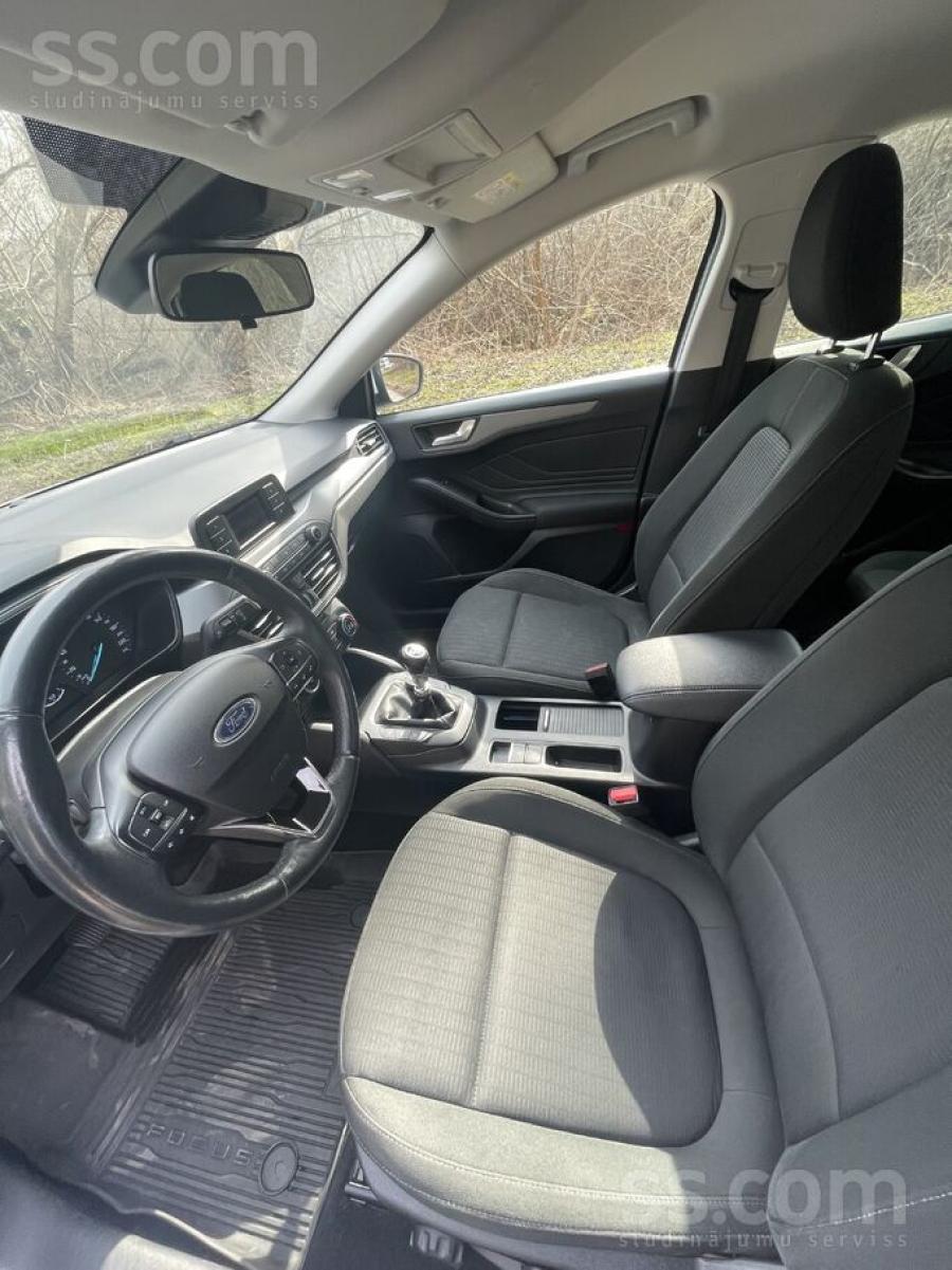 Balts Ford Focus 2019 Rīga, ar dzinēja tilpumu 1.50 L un nobraukumu 113 tūkst. km par 9500 €, foto 10 vietnē AUTOMOTO.COM.LV