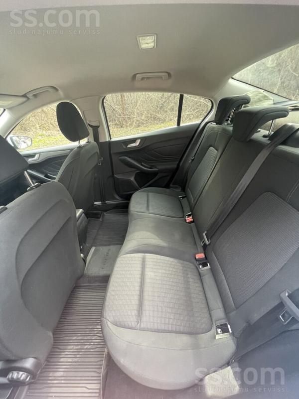 Balts Ford Focus 2019 Rīga, ar dzinēja tilpumu 1.50 L un nobraukumu 113 tūkst. km par 9500 €, foto 10 vietnē AUTOMOTO.COM.LV