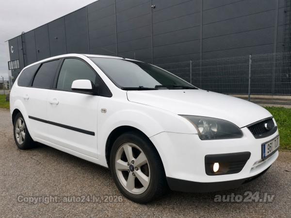 White Ford Focus 2006 in Tartu, with an engine capacity of 1.60 L and mileage of 370 thousand km for 990 €, photo 1 on AUTOMOTO.COM.LV