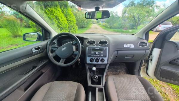 Balts Ford Focus 2006 Saldus, ar dzinēja tilpumu 1.80 L un nobraukumu 400 tūkst. km par 850 €, foto 8 vietnē AUTOMOTO.COM.LV