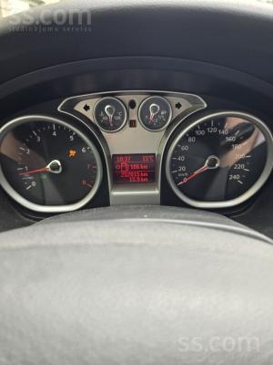 Balts Ford Focus 2008 Jelgava, ar dzinēja tilpumu 1.60 L un nobraukumu 252 tūkst. km par 600 €, foto 6 vietnē AUTOMOTO.COM.LV