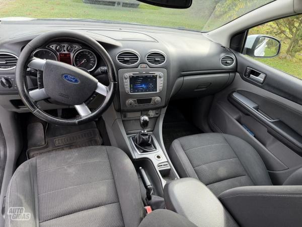 White Ford Focus 2008 in Jurbarkas, with an engine capacity of 2.00 L and mileage of 390 thousand km for 1200 €, photo 10 on AUTOMOTO.COM.LV