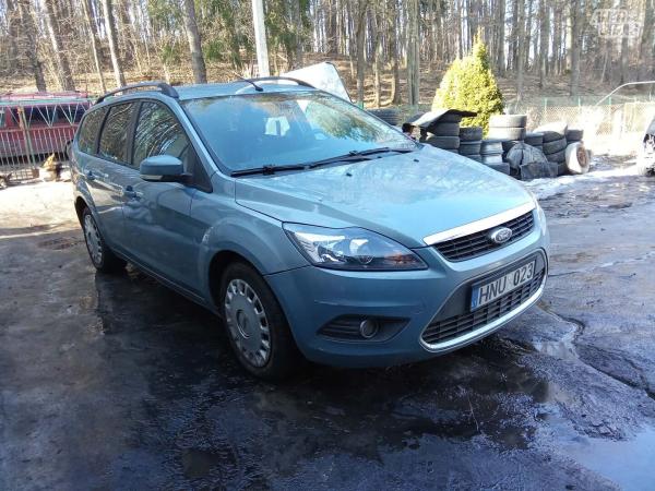 White Ford Focus 2009 in Vilnius, with an engine capacity of 1.60 L and mileage of 210 thousand km for 999 €, photo 2 on AUTOMOTO.COM.LV