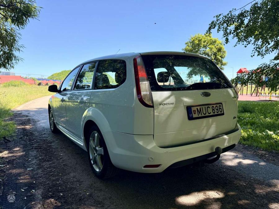 Balts Ford Focus 2009 Kauņa, ar dzinēja tilpumu 1.56 L un nobraukumu 250 tūkst. km par 2350 €, foto 6 vietnē AUTOMOTO.COM.LV