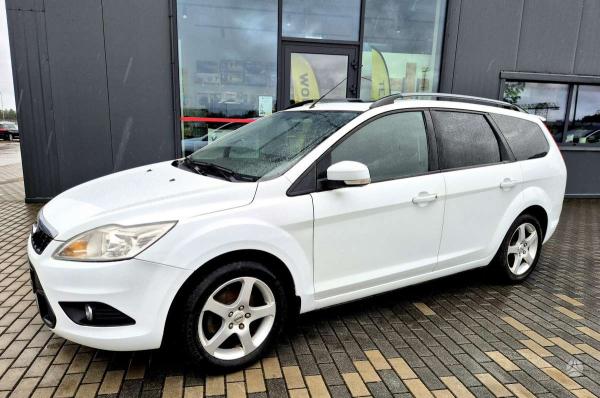 Balts Ford Focus 2009 Šauļi, ar dzinēja tilpumu 1.56 L un nobraukumu 256 tūkst. km par 2750 €, foto 5 vietnē AUTOMOTO.COM.LV