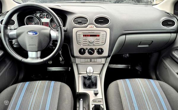 Balts Ford Focus 2009 Šauļi, ar dzinēja tilpumu 1.56 L un nobraukumu 256 tūkst. km par 2750 €, foto 11 vietnē AUTOMOTO.COM.LV