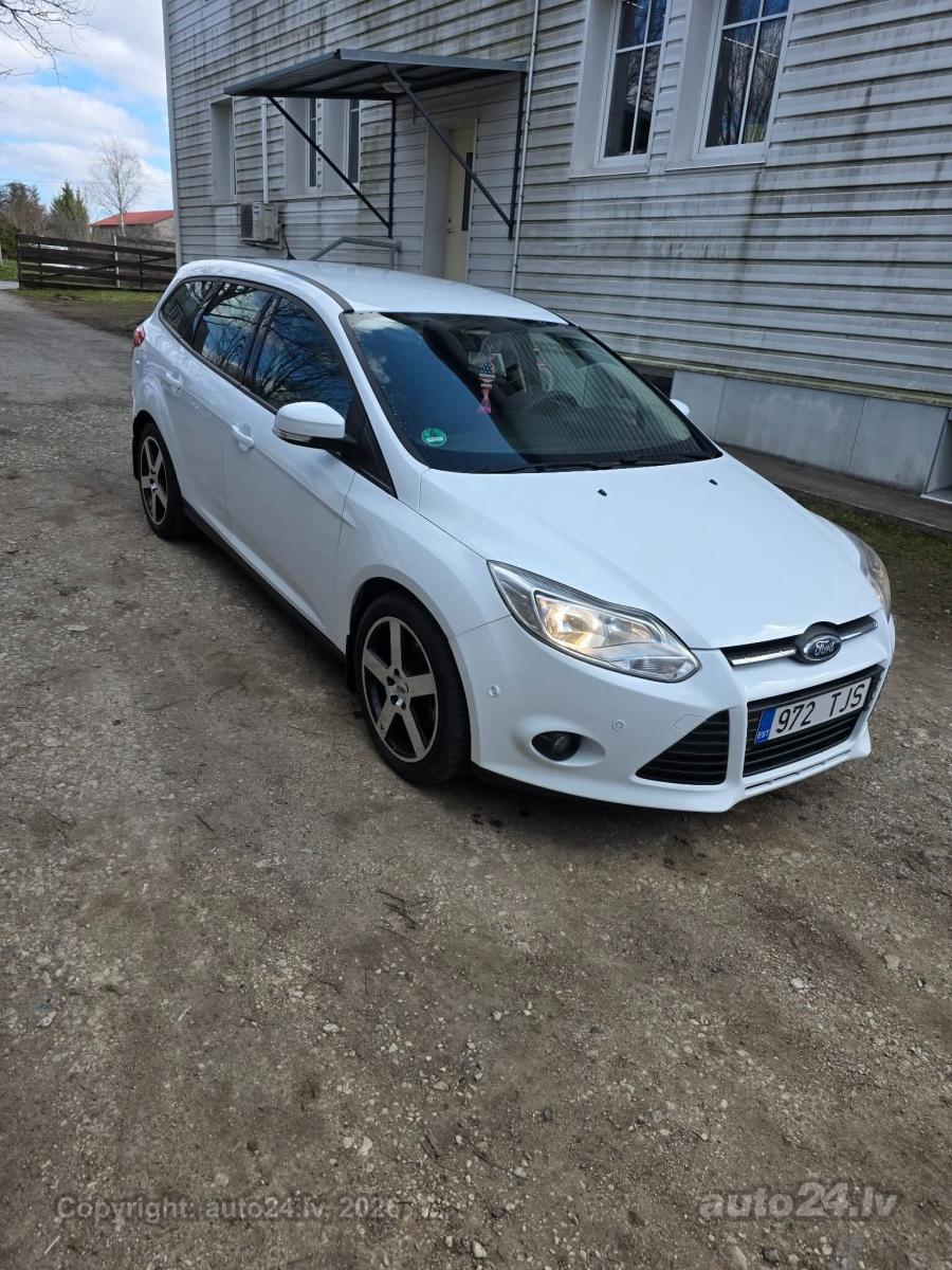 Balts Ford Focus 2011 Tapa, ar dzinēja tilpumu 1.60 L un nobraukumu 450 tūkst. km par 3499 €, foto 6 vietnē AUTOMOTO.COM.LV