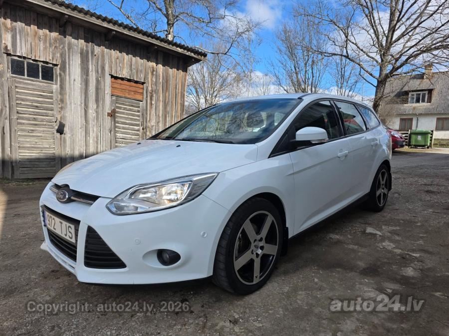 Balts Ford Focus 2011 Tapa, ar dzinēja tilpumu 1.60 L un nobraukumu 450 tūkst. km par 3499 €, foto 11 vietnē AUTOMOTO.COM.LV