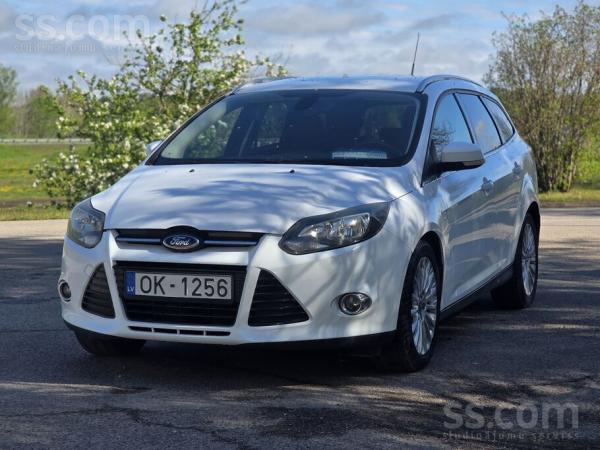 White Ford Focus 2011 in Liepaja, with an engine capacity of 1.60 L and mileage of 224 thousand km for 4500 €, photo 1 on AUTOMOTO.COM.LV