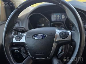 White Ford Focus 2011 in Liepaja, with an engine capacity of 1.60 L and mileage of 224 thousand km for 4500 €, photo 24 on AUTOMOTO.COM.LV
