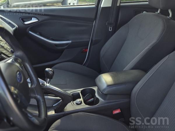 Balts Ford Focus 2011 Liepāja, ar dzinēja tilpumu 1.60 L un nobraukumu 224 tūkst. km par 3950 €, foto 10 vietnē AUTOMOTO.COM.LV