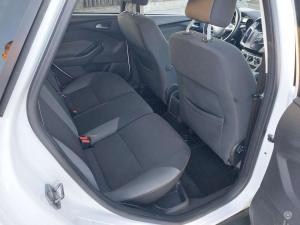 White Ford Focus 2011 in Marijampole, with an engine capacity of 1.60 L and mileage of 183 thousand km for 2750 €, photo 14 on AUTOMOTO.COM.LV
