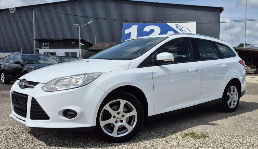 Белый Форд Фокус 2011 в Каунас, объемом двигателя 1.60 л и пробегом 200 тыс. км за 2550 €, фото 3 на AUTOMOTO.COM.LV