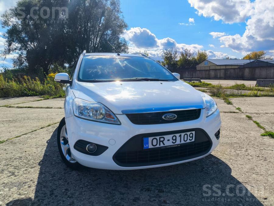Balts Ford Focus 2011 Rīga, ar dzinēja tilpumu 1.60 L un nobraukumu 234 tūkst. km par 2790 €, foto 3 vietnē AUTOMOTO.COM.LV