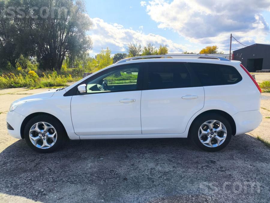 Balts Ford Focus 2011 Rīga, ar dzinēja tilpumu 1.60 L un nobraukumu 234 tūkst. km par 2790 €, foto 11 vietnē AUTOMOTO.COM.LV