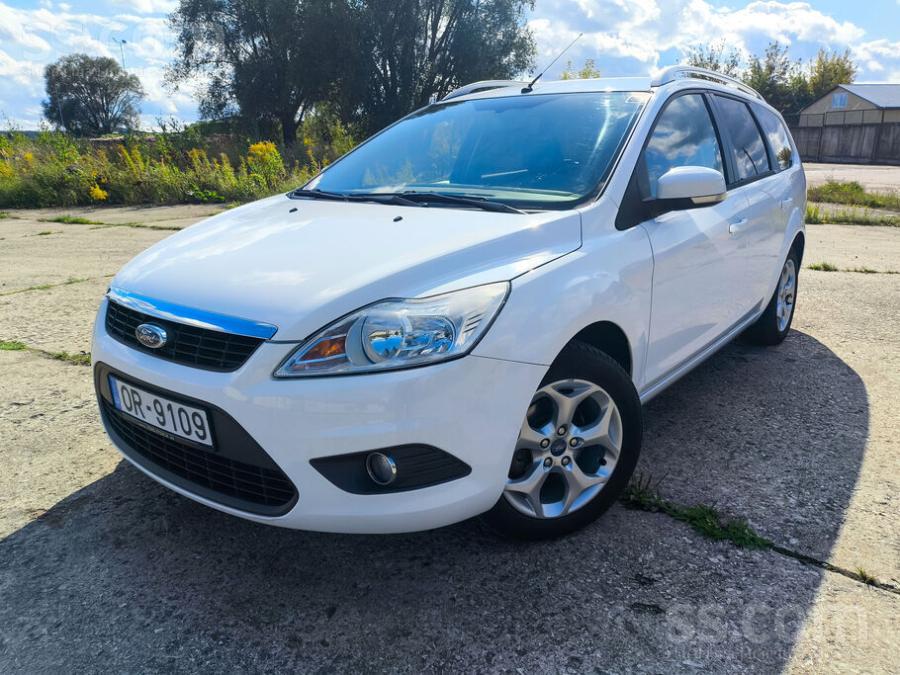 Balts Ford Focus 2011 Rīga, ar dzinēja tilpumu 1.60 L un nobraukumu 234 tūkst. km par 2790 €, foto 13 vietnē AUTOMOTO.COM.LV
