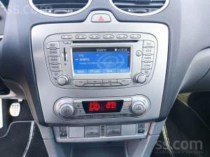 Balts Ford Focus 2011 Rīga, ar dzinēja tilpumu 1.60 L un nobraukumu 234 tūkst. km par 2790 €, foto 17 vietnē AUTOMOTO.COM.LV