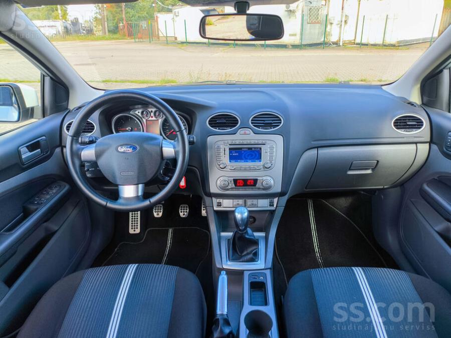 Balts Ford Focus 2011 Rīga, ar dzinēja tilpumu 1.60 L un nobraukumu 234 tūkst. km par 2790 €, foto 21 vietnē AUTOMOTO.COM.LV
