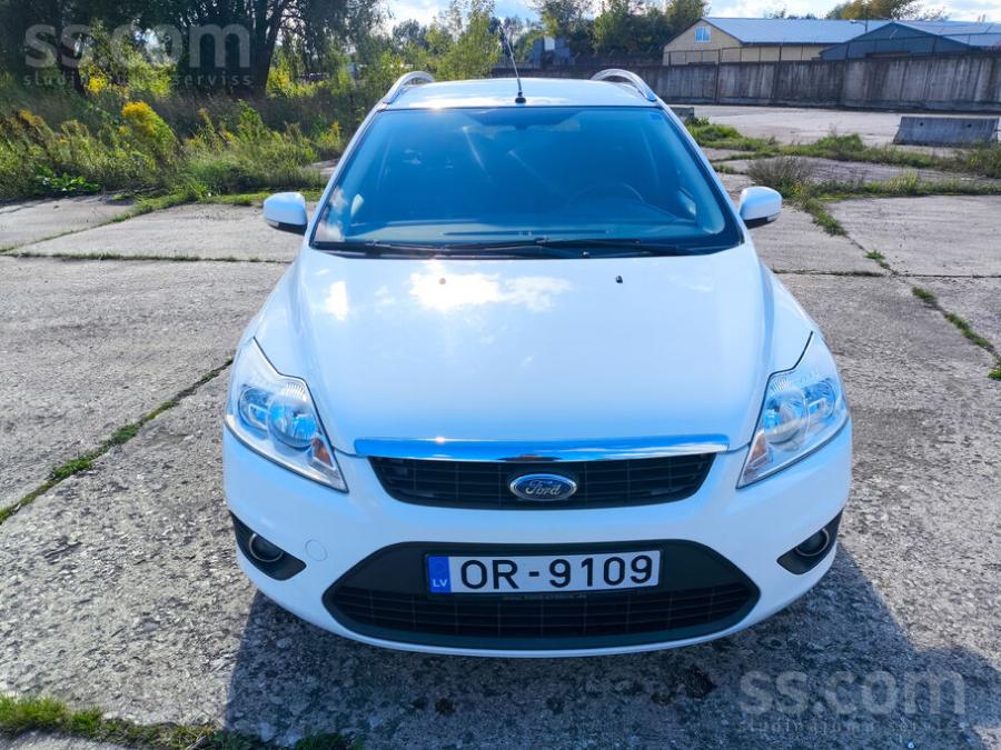 Balts Ford Focus 2011 Rīga, ar dzinēja tilpumu 1.60 L un nobraukumu 234 tūkst. km par 2790 €, foto 25 vietnē AUTOMOTO.COM.LV