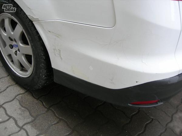Balts Ford Focus 2012 Kauņa, ar dzinēja tilpumu 1.60 L un nobraukumu 319 tūkst. km par 2199 €, foto 9 vietnē AUTOMOTO.COM.LV