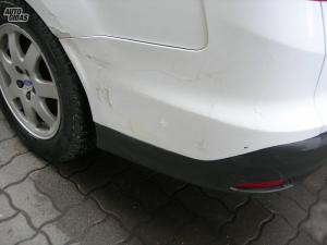 White Ford Focus 2012 in Kaunas, with an engine capacity of 1.60 L and mileage of 319 thousand km for 2199 €, photo 10 on AUTOMOTO.COM.LV