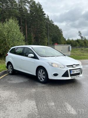 Balts Ford Focus 2012 Rīga, ar dzinēja tilpumu 1.60 L un nobraukumu 448 tūkst. km par 1450 €, foto 5 vietnē AUTOMOTO.COM.LV