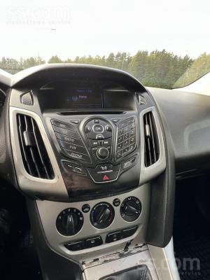 Balts Ford Focus 2012 Rīga, ar dzinēja tilpumu 1.60 L un nobraukumu 448 tūkst. km par 1450 €, foto 9 vietnē AUTOMOTO.COM.LV