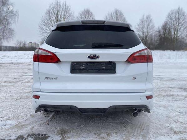 Balts Ford Focus 2013 Kauņa, ar dzinēja tilpumu 1.60 L un nobraukumu 134 tūkst. km par 4200 €, foto 5 vietnē AUTOMOTO.COM.LV