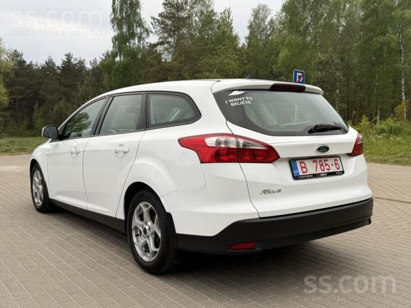Balts Ford Focus 2013 Liepāja, ar dzinēja tilpumu 1.60 L un nobraukumu 117 tūkst. km par 3900 €, foto 4 vietnē AUTOMOTO.COM.LV