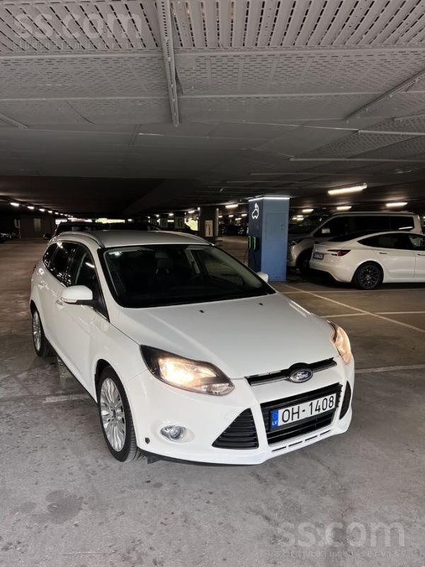 Balts Ford Focus 2013 Rīga, ar dzinēja tilpumu 2.00 L un nobraukumu 402 tūkst. km par 4100 €, foto 2 vietnē AUTOMOTO.COM.LV