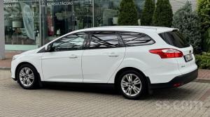 Balts Ford Focus 2013 Rīga, ar dzinēja tilpumu 1.00 L un nobraukumu 179 tūkst. km par 3300 €, foto 5 vietnē AUTOMOTO.COM.LV