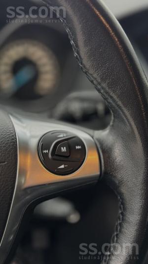 Balts Ford Focus 2013 Rīga, ar dzinēja tilpumu 1.00 L un nobraukumu 179 tūkst. km par 3300 €, foto 14 vietnē AUTOMOTO.COM.LV
