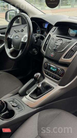 Balts Ford Focus 2013 Rīga, ar dzinēja tilpumu 1.00 L un nobraukumu 179 tūkst. km par 3300 €, foto 20 vietnē AUTOMOTO.COM.LV