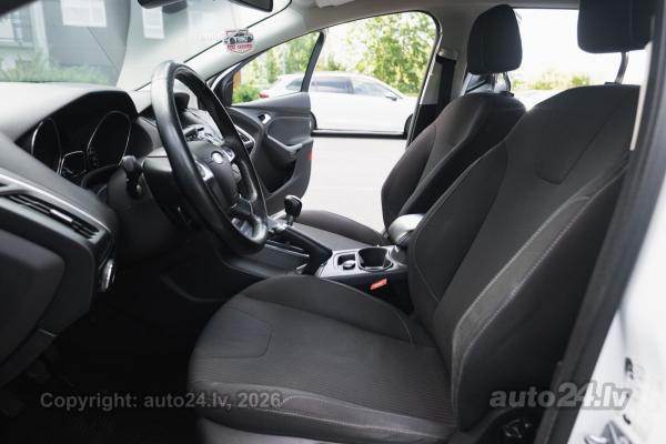 White Ford Focus 2013 in Tallinn, with an engine capacity of 1.60 L and mileage of 0 thousand km for 2999 €, photo 4 on AUTOMOTO.COM.LV