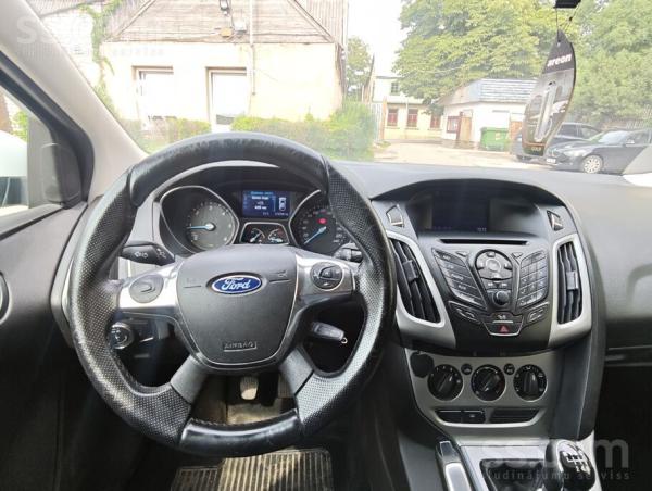 White Ford Focus 2013 in Liepaja, with an engine capacity of 2.00 L and mileage of 379 thousand km for 3500 €, photo 9 on AUTOMOTO.COM.LV