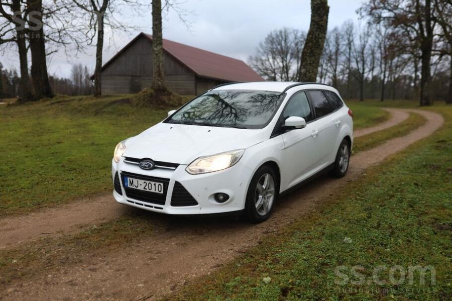 Balts Ford Focus 2014 Gulbene, ar dzinēja tilpumu 1.60 L un nobraukumu 301 tūkst. km par 2250 €, foto 2 vietnē AUTOMOTO.COM.LV