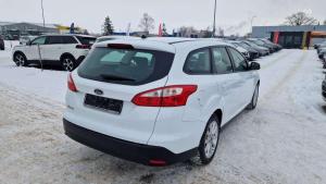 White Ford Focus 2014 in Marijampole, with an engine capacity of 1.60 L and mileage of 138 thousand km for 4190 €, photo 5 on AUTOMOTO.COM.LV